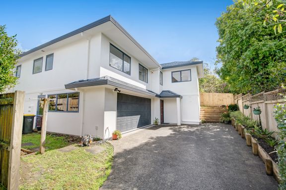 Sold - 2/9 Mossop Rise, Glenfield - realestate.co.nz