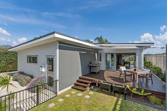 Sold - 125A One Tree Point Road, One Tree Point - realestate.co.nz