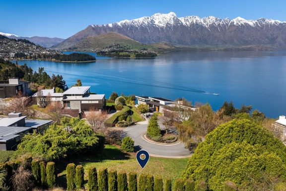 Property value - 8 Whitbourn Place, Fernhill/Sunshine Bay - realestate ...