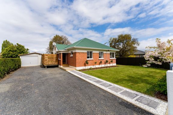 Property value - 29 Huntly Road, Outram - realestate.co.nz