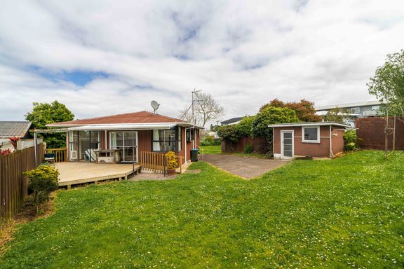 Sold - 28 Coppins Road, Mount Wellington - realestate.co.nz