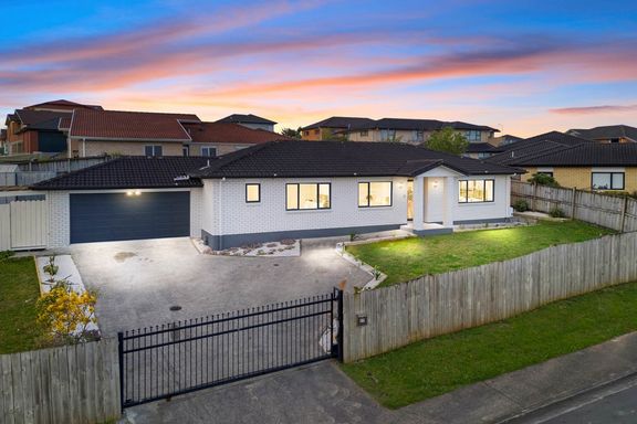 Property value - 27 Gordon Stanley Drive, Massey - realestate.co.nz