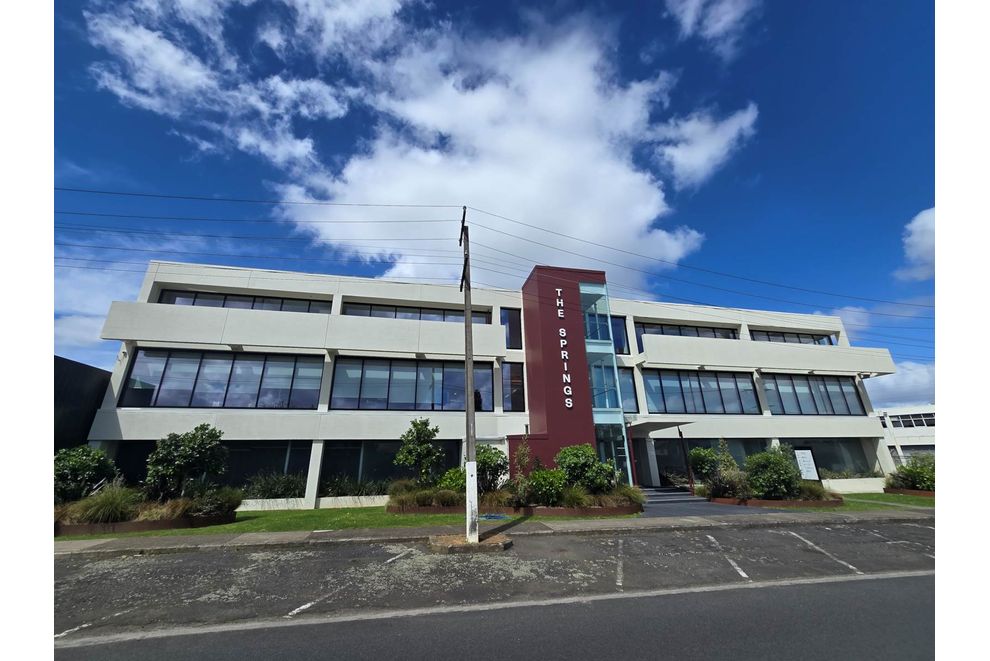 For lease Level 2/173 Captain Springs Road, Onehunga - realestate.co.nz