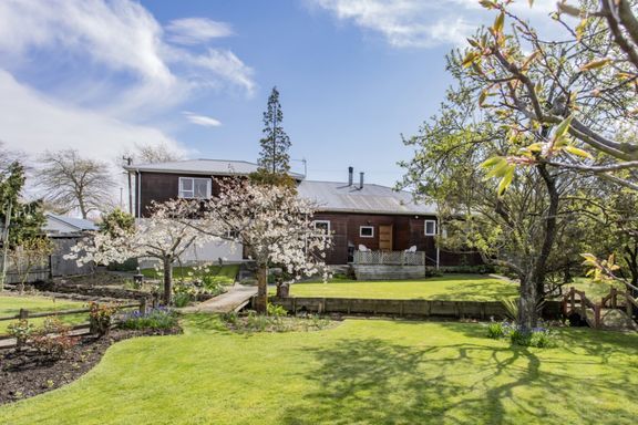 Sold - 22 Bank Street, Amberley - realestate.co.nz