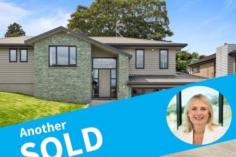 Sold - 19 Keating Rise, Northcross - realestate.co.nz