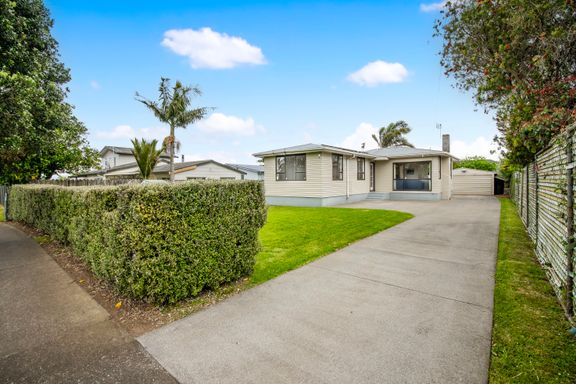 Sold - 19 Matapouri Road, Mangere Bridge - realestate.co.nz