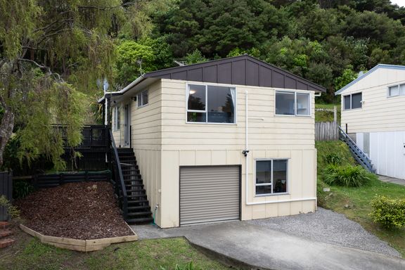 Sold - 1/7 Venus Place, Whitby - realestate.co.nz