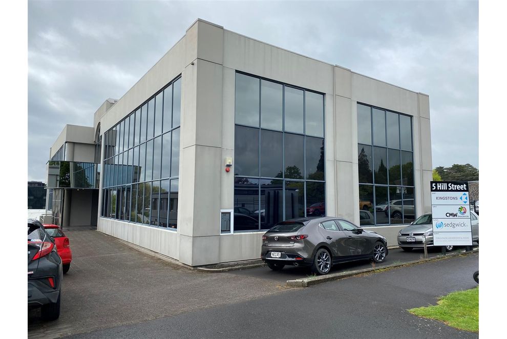 For lease Tenancy 1, 5 Hill Street, Hamilton Lake - realestate.co.nz