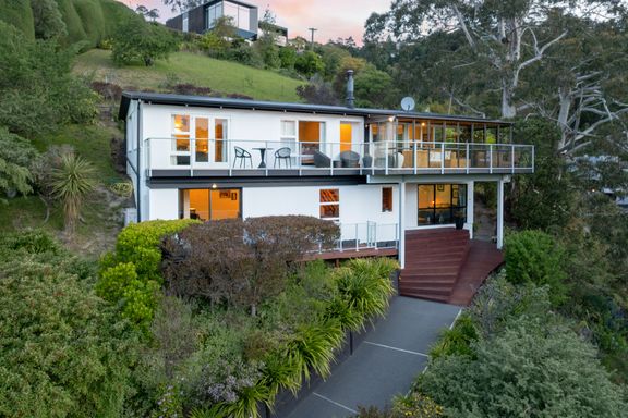 Property value - 19B Bay View Road, Moncks Bay - realestate.co.nz
