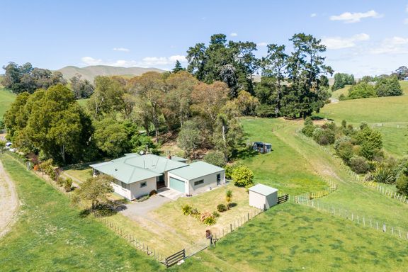 Property value - 1872 Middle Road, Poukawa - realestate.co.nz