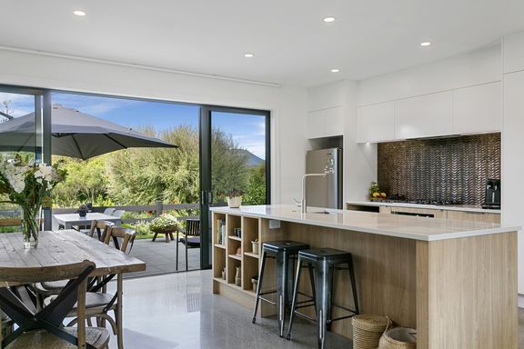 Sold - 28 Penny Grove, Nukuhau - realestate.co.nz