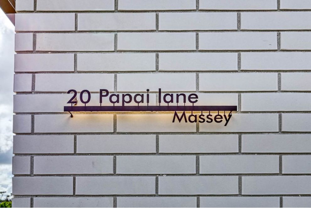 20 Papai Lane, Massey, Waitakere City - For Sale - realestate.co.nz