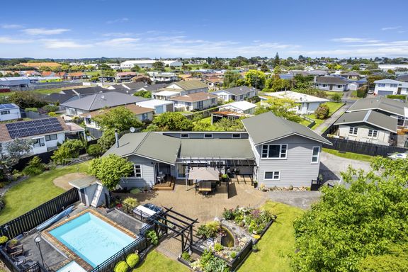 Sold - 18 Springvale Road, Springvale - realestate.co.nz