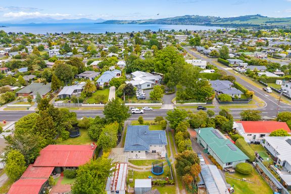 Sold - 1/28 Tamatea Road, Taupo - realestate.co.nz