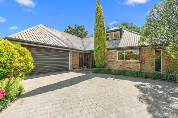 Property value - 31 Glenharrow Avenue, Avonhead - realestate.co.nz