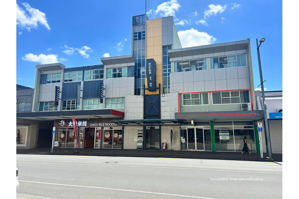 For lease 36 Bryce Street, First floor, Hamilton Central - realestate.co.nz