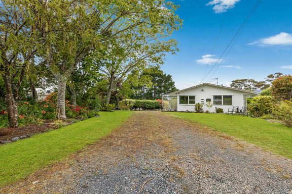 Sold - 58 Bays Road, Orere Point - realestate.co.nz