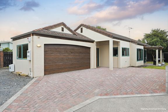 Sold - 4/84 Braid Road, Saint Andrews - realestate.co.nz