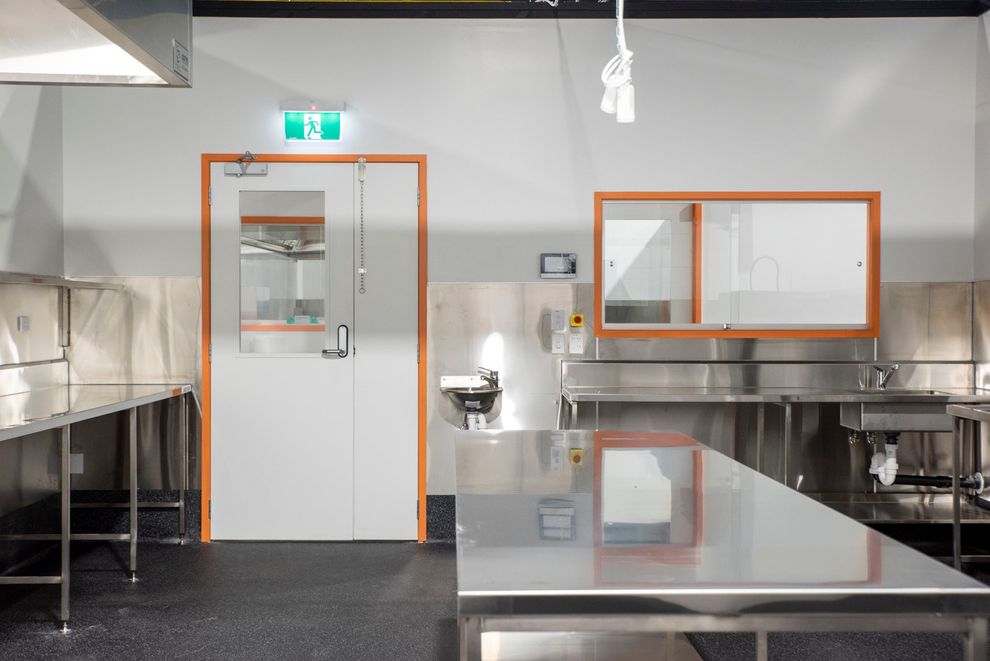 For lease Ready to go Commercial Kitchen, Glendene - realestate.co.nz
