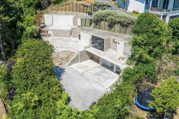 Property value - 42F Valley Road, Cashmere - realestate.co.nz