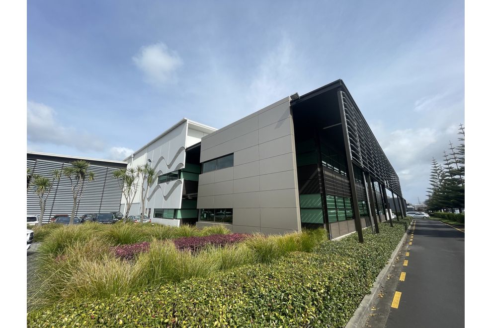 For lease 30 Highbrook Drive, East Tamaki - realestate.co.nz