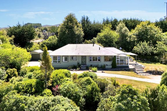 Sold - 1114 Takaka Hill Highway, Takaka - realestate.co.nz