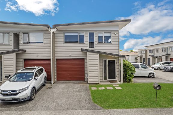 Property value - 18/45A Swanson Road, Henderson - realestate.co.nz