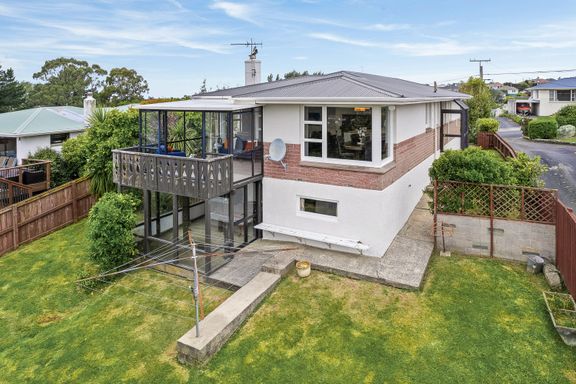 Property value - 9 Summertime Avenue, Corstorphine - realestate.co.nz