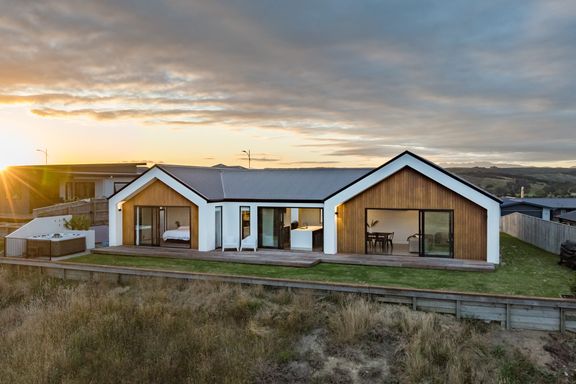 Sold - 45 Katania Heights, Brightwater - realestate.co.nz