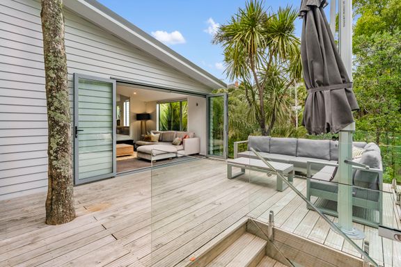 Sold - 3B Appleyard Crescent, Meadowbank - realestate.co.nz