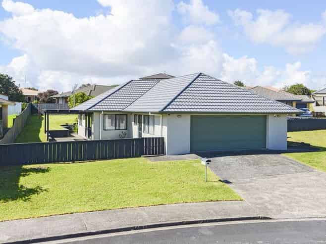 Clendon Park Homes and Real Estate for Sale - realestate.co.nz