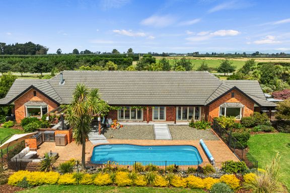 Sold - 398 Priors Road, Fernside - realestate.co.nz