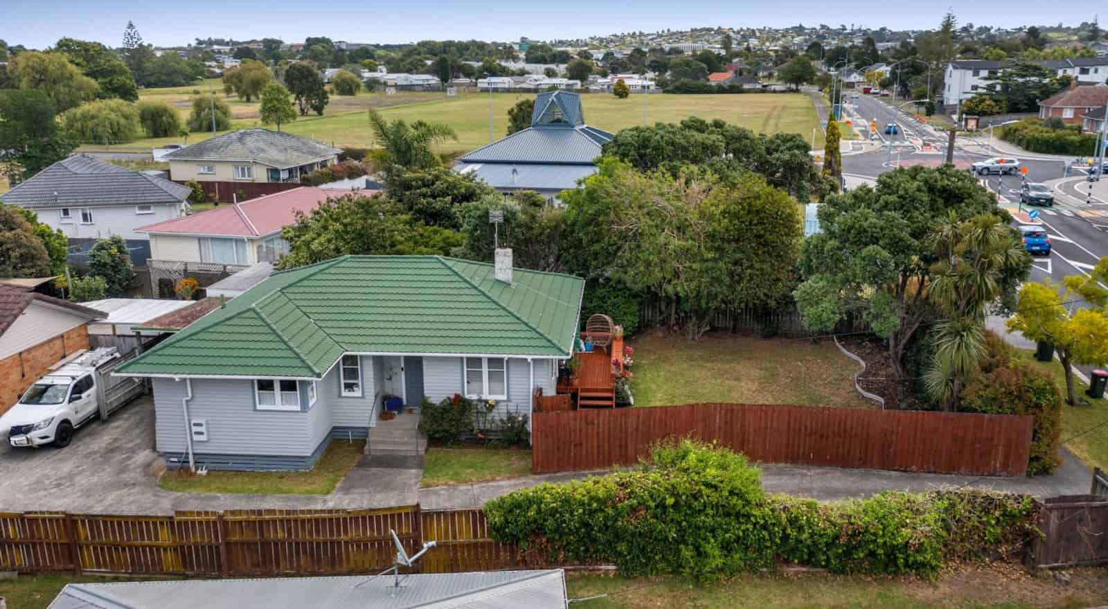 130 Taniwha Street, Glen Innes, Auckland City - For Sale - realestate.co.nz