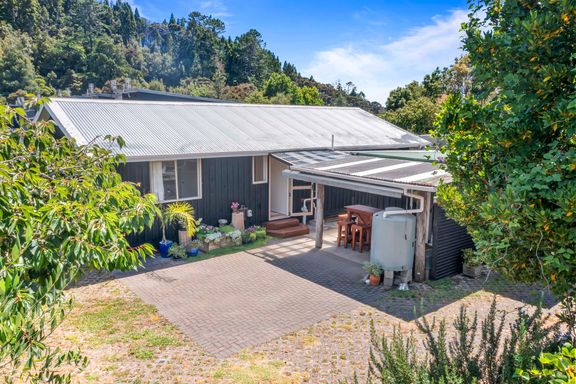 Sold - 609B Swanson Road, Swanson - realestate.co.nz