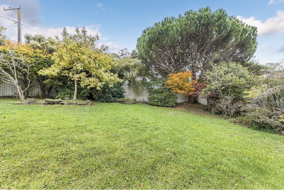 11A Wakefield Terrace, Tawa, Wellington City - For Sale - realestate.co.nz