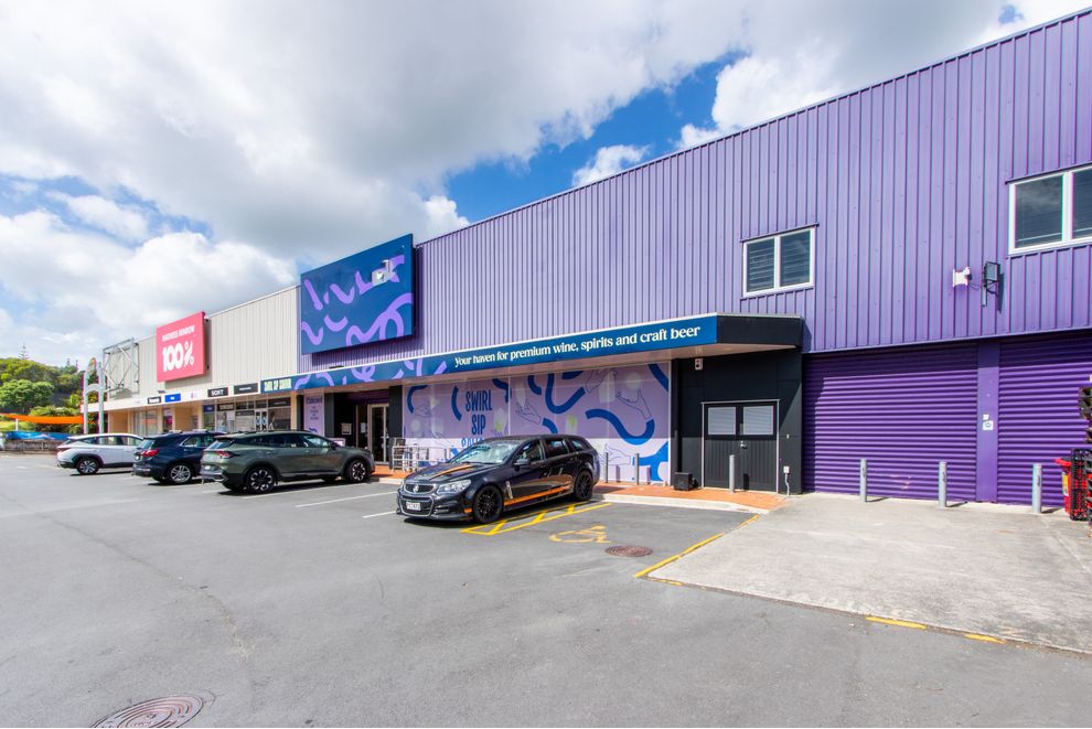 For lease 10/60 Constellation Drive, Rosedale - realestate.co.nz