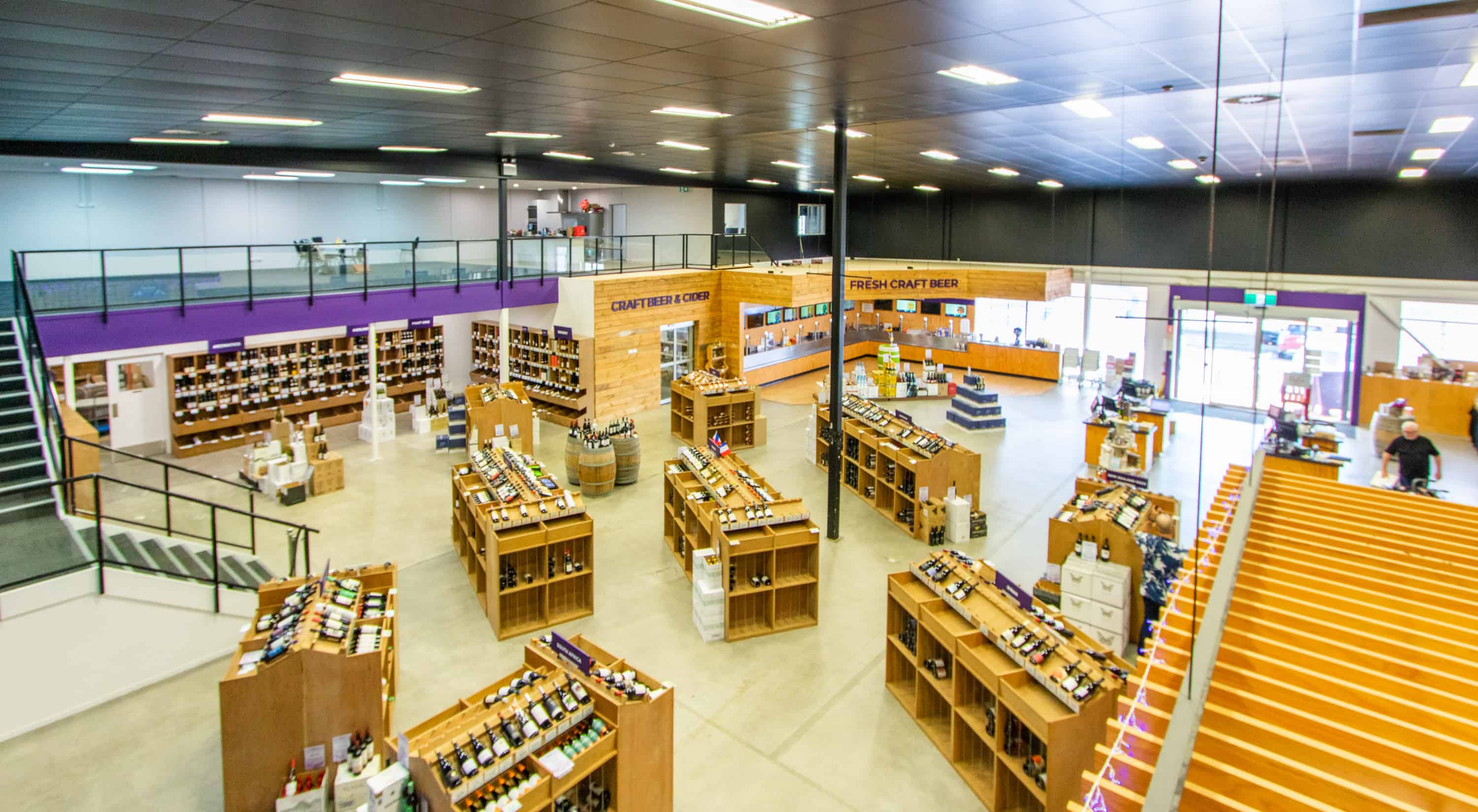 For lease 10/60 Constellation Drive, Rosedale - realestate.co.nz