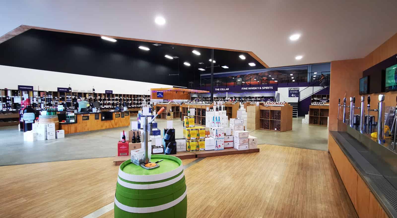 For lease 10/60 Constellation Drive, Rosedale - realestate.co.nz