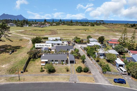 Sold - 28 Moki Place, Ruakaka - realestate.co.nz