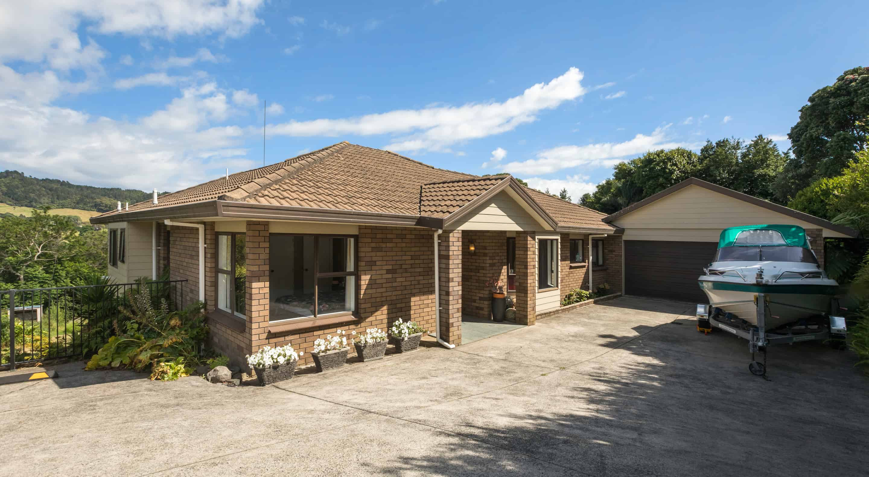 257 Tanners Point Road, Tanners Point, Western Bay Of Plenty - For Sale ...