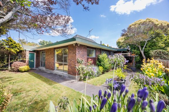 Sold - 8C Ihaka Street, Hokowhitu - realestate.co.nz