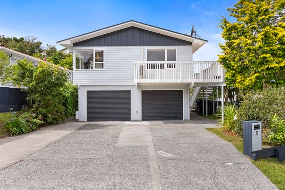 Sold - 32 Batchelor Street, Newlands - realestate.co.nz