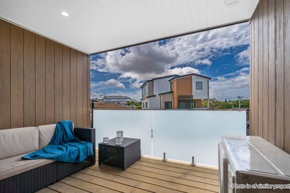 Property value - 5/25 Griffen Park Road, Mount Roskill - realestate.co.nz