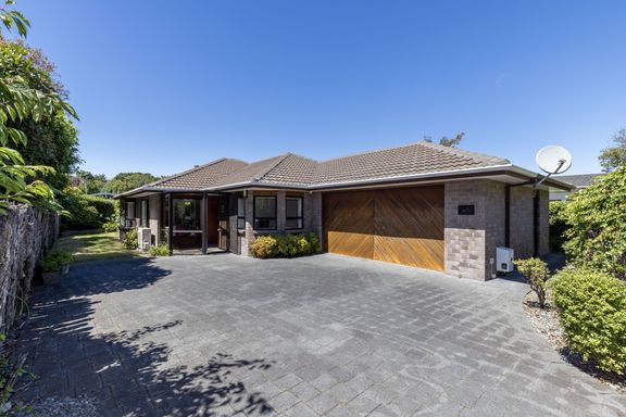 Property value - 52 Matatua Road, Raumati Beach - realestate.co.nz
