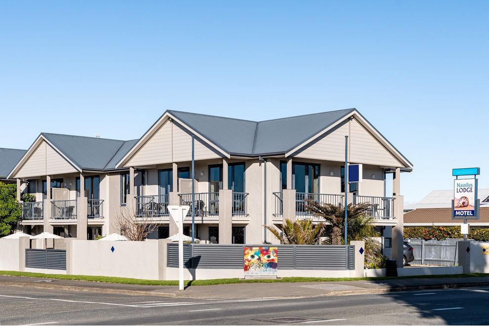 For sale 4 Star Plus 12 Unit Motel in Motueka - realestate.co.nz