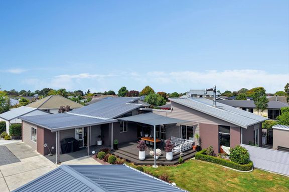 Sold - 11A Larch Place, Casebrook - realestate.co.nz