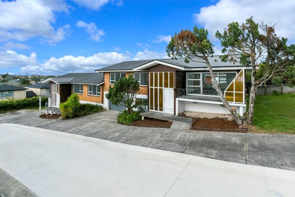 Sold - 1/169 Forrest Hill Road, Forrest Hill - realestate.co.nz
