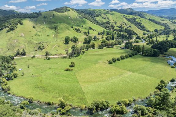 Property value - 4266 Lake Road, Tuai/Ohuka - realestate.co.nz