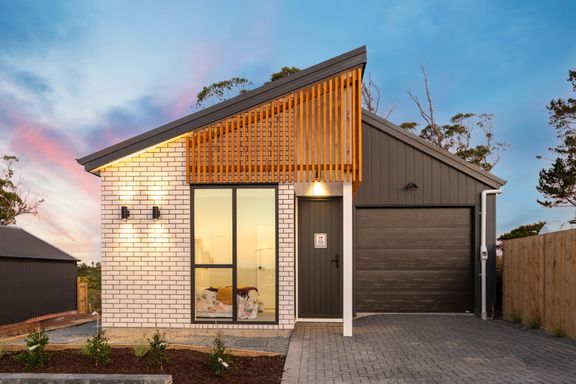 Property value - 45 Puhikawa Street, Massey - realestate.co.nz