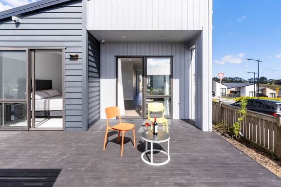 Property value - 23 Morus Road, Massey - realestate.co.nz